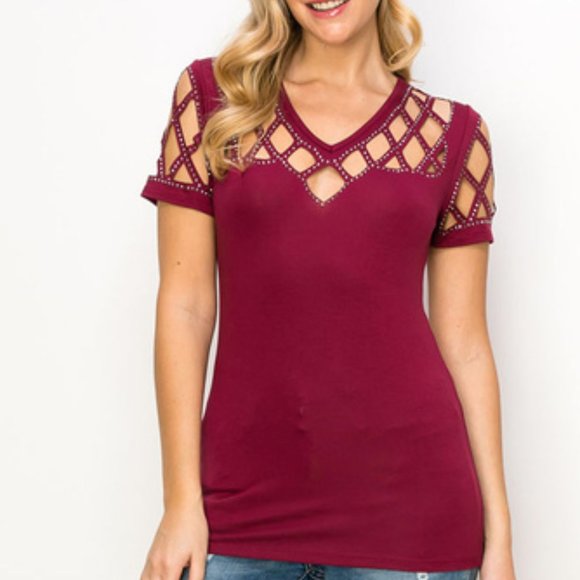 Vocal | Tops | Nwt Vocal Burgundy Short Sleeve Top With Laser Cut And ...